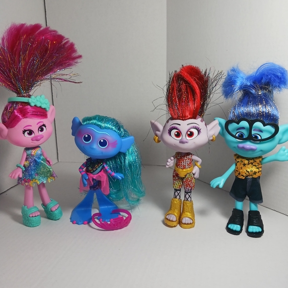 Trolls DreamWorks | Toys | Trolls World Tour Fashion Remix Pack Poppy ...